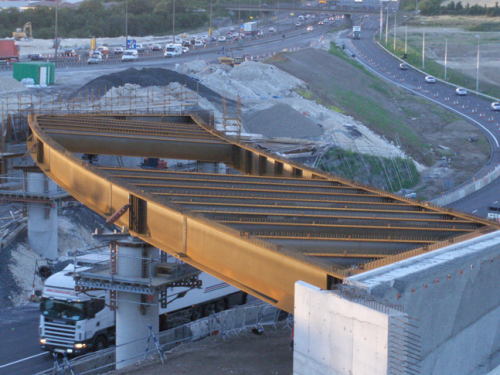 Plan curvature in bridges - SteelConstruction.info