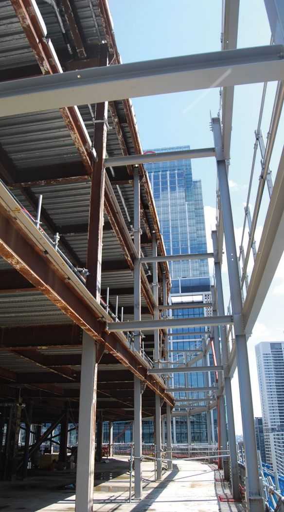 YY London at 30 South Colonnade, Canary Wharf - SteelConstruction.info