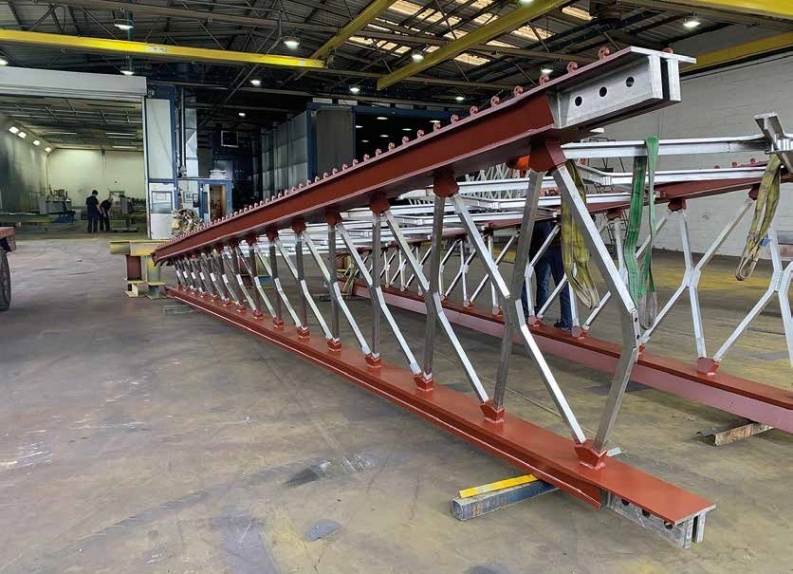 Tintagel Castle Footbridge, Cornwall - SteelConstruction.info