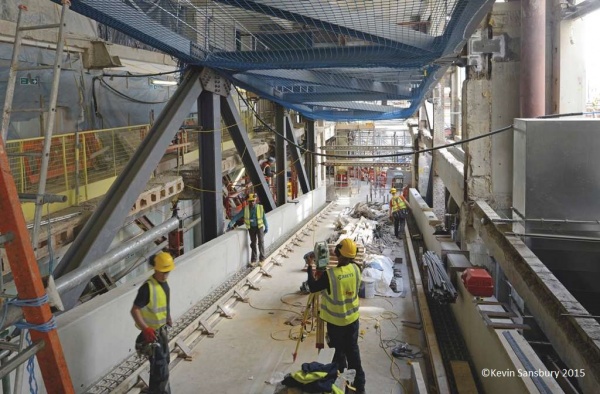 HGV Egress Ramp, Selfridges, London - SteelConstruction.info