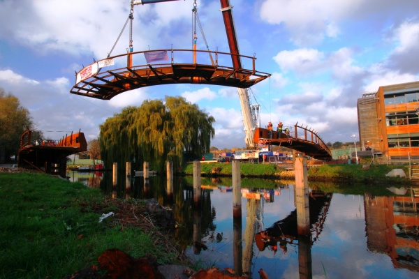 Jarrold Bridge, Norwich - SteelConstruction.info